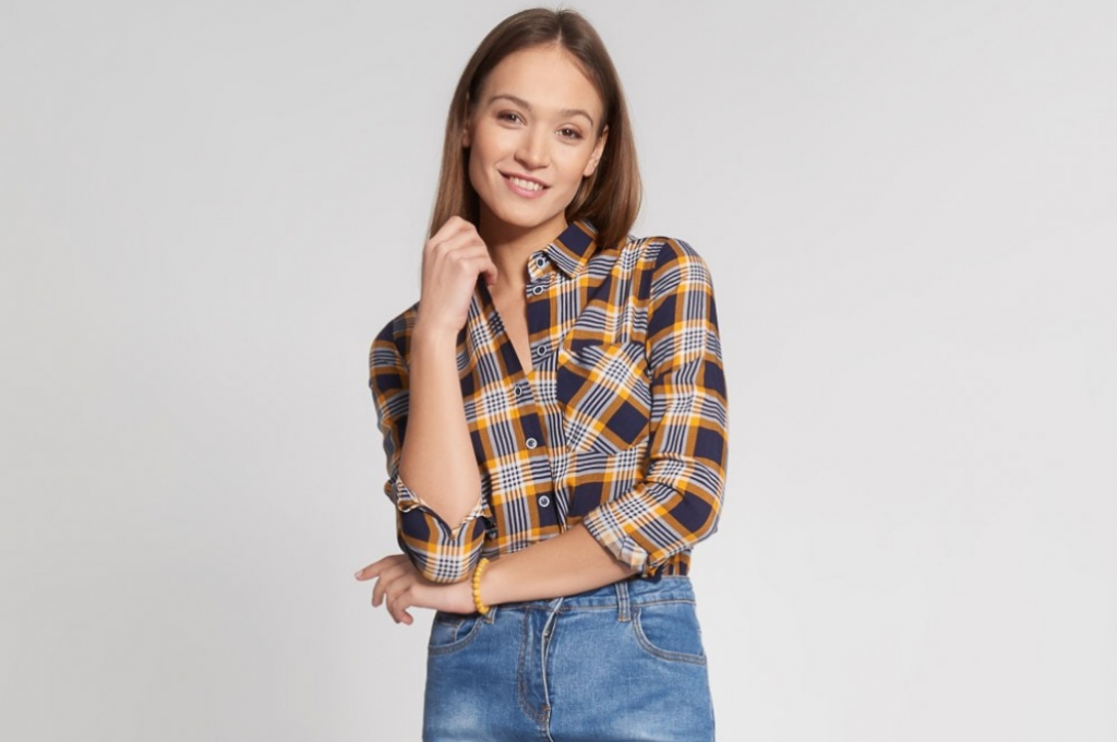 Moda lat 2000 – hit czy kit? Zobacz, co było wtedy modne! | Blog Quiosque